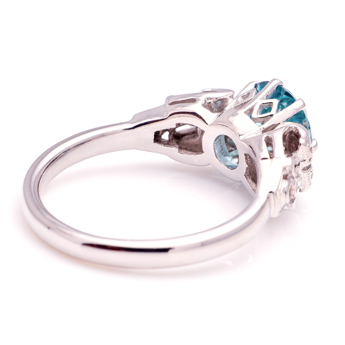 Zircon vintage & antique rings, mostly blue but also red, green and ...